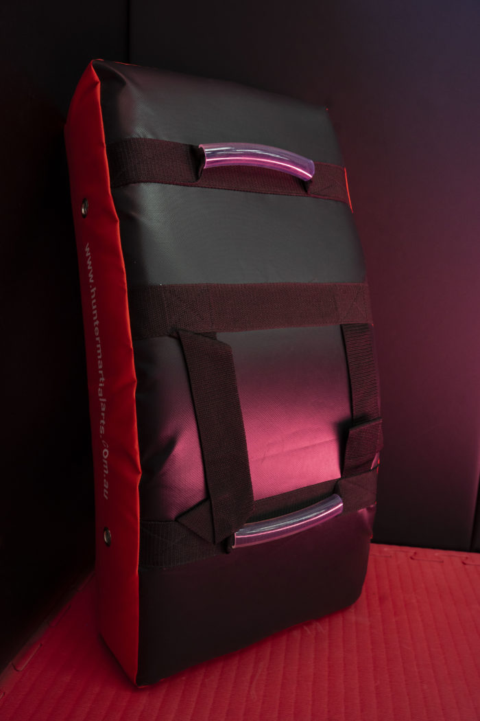 Hunter Strike Shield - Fighthouse